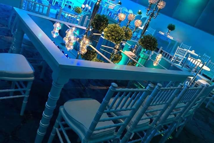 Casa Cabanas - Mesas